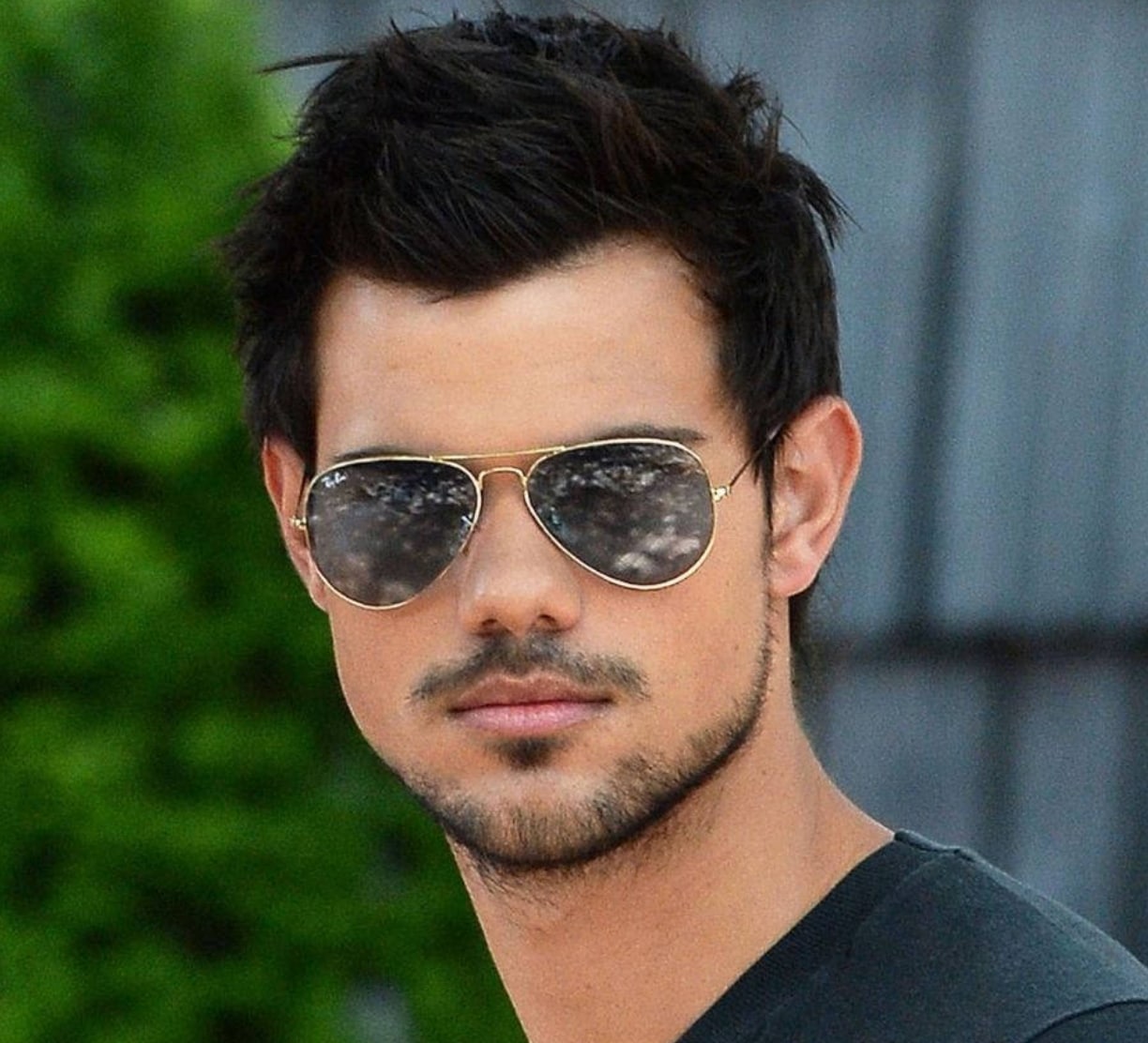 Taylor Lautner Glasses & Sunglasses | 1-800-GET-LENS